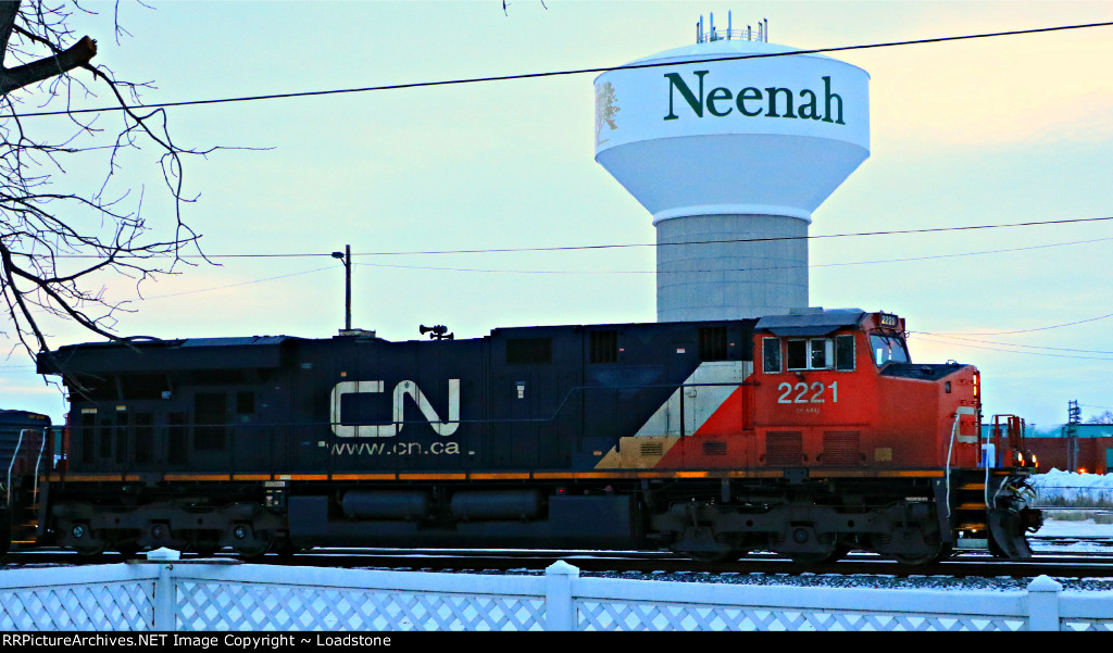 CN 2221